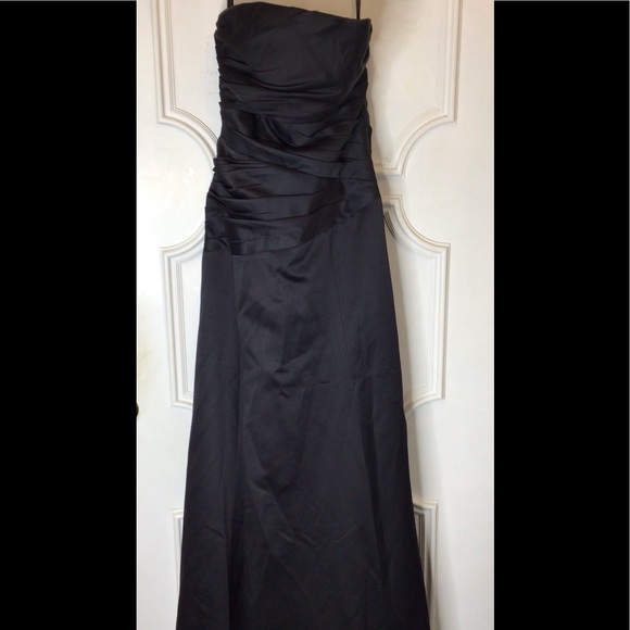Alfred Angelo | Dresses | Alfred Angelo Strapless Prom Gown Size 2 ...